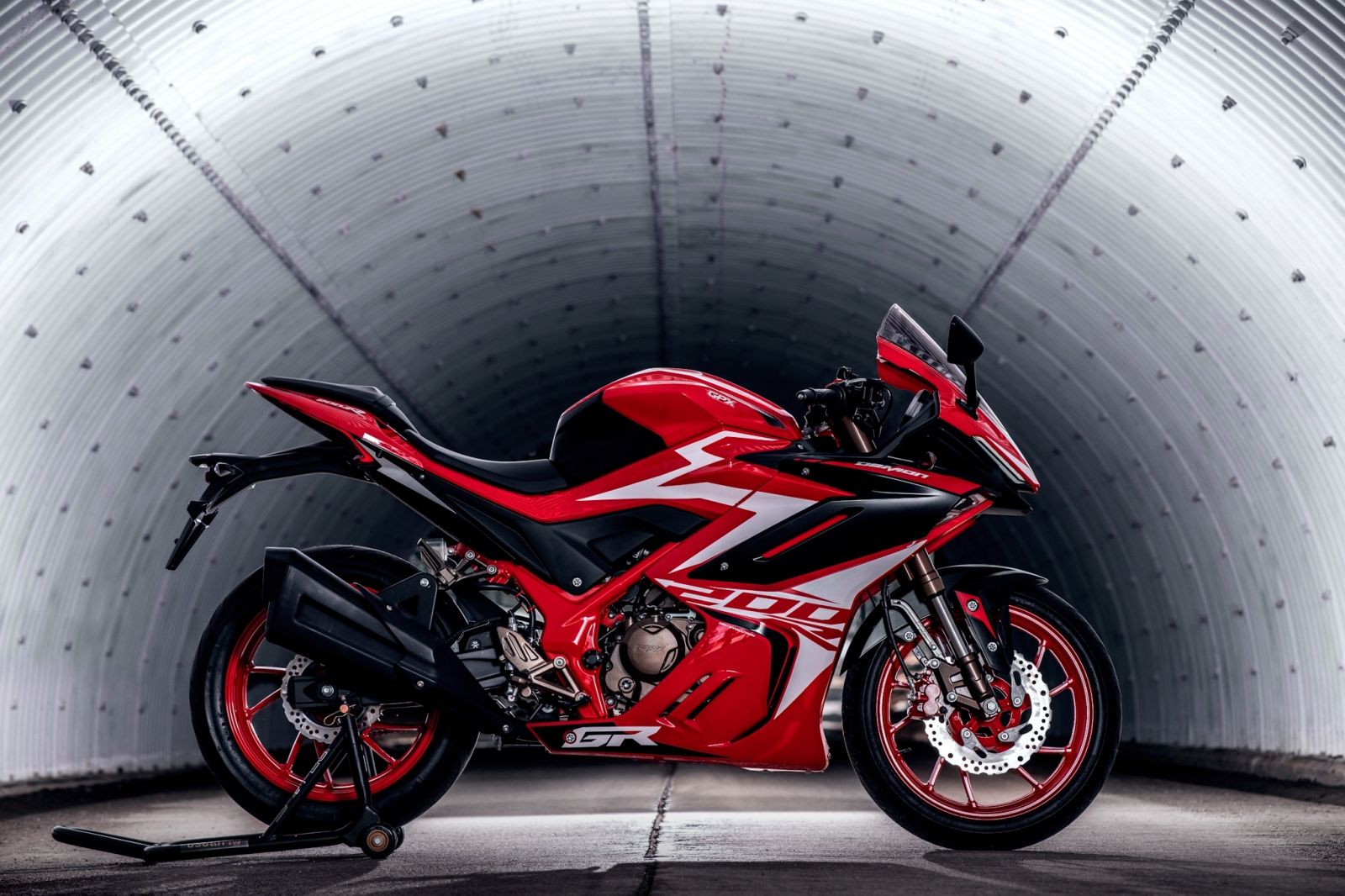 New GPX DEMON GR200R สปอร์ตฟูลแฟริ่งพิกัด 200ซีซี ดีไซน์สุดโหด พิเศษเปิดตัว 76,500 บาท ...